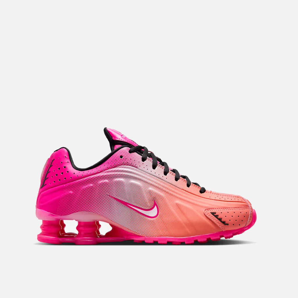 WMNS SHOX R4 "HYPER PINK" – lapstoneandhammer.com